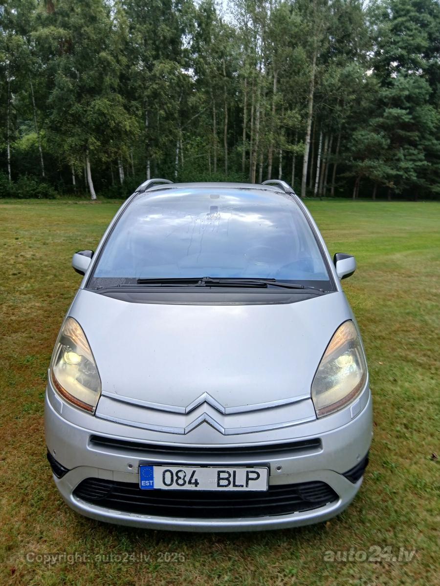 Pelēks Citroen c4-picasso 2007 Tallina, ar dzinēja tilpumu 2.00 L un nobraukumu 340 tūkst. km par 2500 €, foto 1 vietnē AUTOMOTO.COM.LV