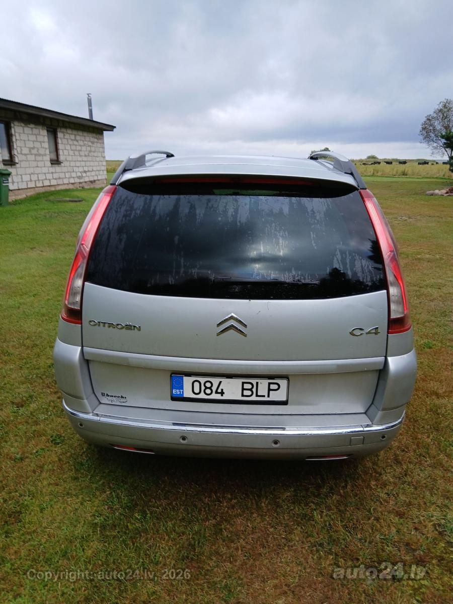 Pelēks Citroen c4-picasso 2007 Tallina, ar dzinēja tilpumu 2.00 L un nobraukumu 340 tūkst. km par 2500 €, foto 3 vietnē AUTOMOTO.COM.LV