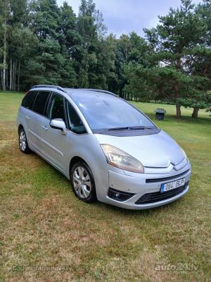 Pelēks Citroen c4-picasso 2007 Tallina, ar dzinēja tilpumu 2.00 L un nobraukumu 340 tūkst. km par 2500 €, foto 6 vietnē AUTOMOTO.COM.LV