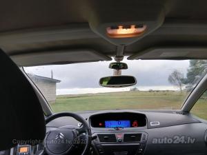 Pelēks Citroen c4-picasso 2007 Tallina, ar dzinēja tilpumu 2.00 L un nobraukumu 340 tūkst. km par 2500 €, foto 12 vietnē AUTOMOTO.COM.LV