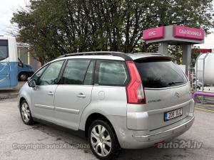 Pelēks Citroen c4-picasso 2010 Rapla, ar dzinēja tilpumu 2.00 L un nobraukumu 258 tūkst. km par 1500 €, foto 4 vietnē AUTOMOTO.COM.LV