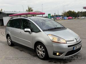 Pelēks Citroen c4-picasso 2010 Rapla, ar dzinēja tilpumu 2.00 L un nobraukumu 258 tūkst. km par 1500 €, foto 5 vietnē AUTOMOTO.COM.LV