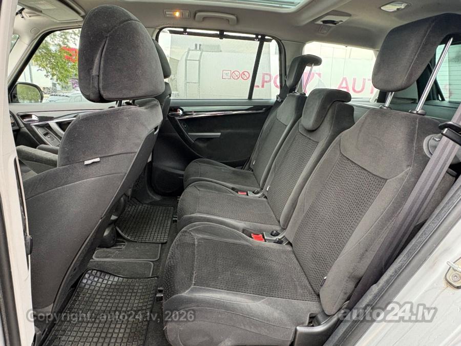 Pelēks Citroen c4-picasso 2010 Rapla, ar dzinēja tilpumu 2.00 L un nobraukumu 258 tūkst. km par 1500 €, foto 11 vietnē AUTOMOTO.COM.LV