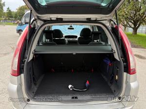 Pelēks Citroen c4-picasso 2010 Rapla, ar dzinēja tilpumu 2.00 L un nobraukumu 258 tūkst. km par 1500 €, foto 17 vietnē AUTOMOTO.COM.LV