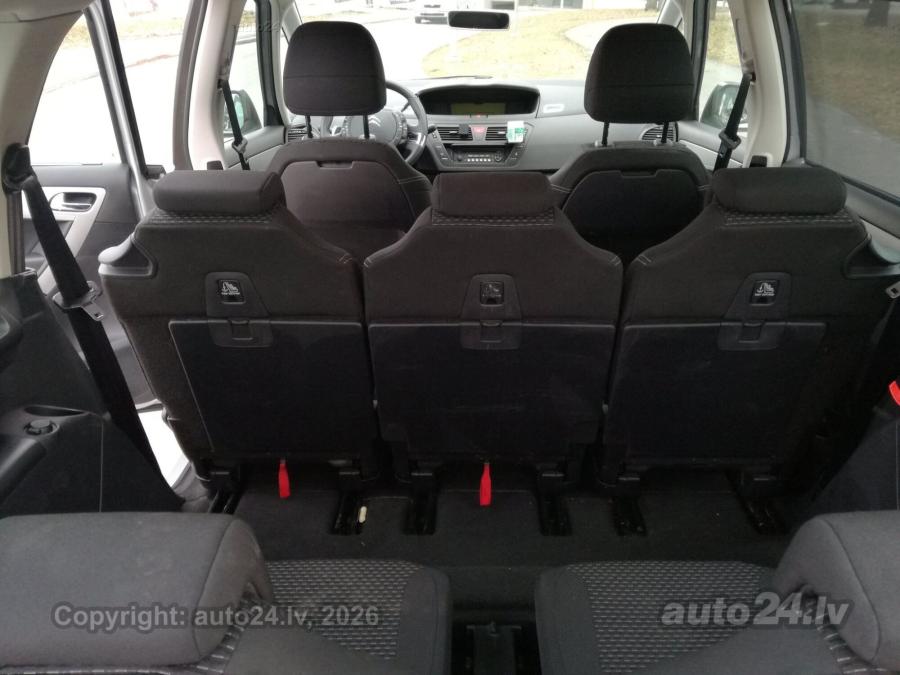 Pelēks Citroen c4-picasso 2012 Tallina, ar dzinēja tilpumu 1.60 L un nobraukumu 156 tūkst. km par 3999 €, foto 10 vietnē AUTOMOTO.COM.LV