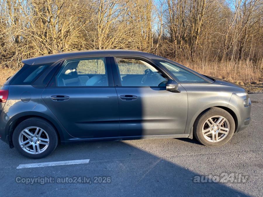 Pelēks Citroen c4-picasso 2013 Tallina, ar dzinēja tilpumu 1.60 L un nobraukumu 0 tūkst. km par 6000 €, foto 3 vietnē AUTOMOTO.COM.LV