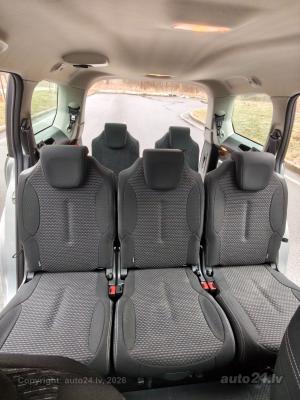 Серый Ситроен С4 Пикассо 2013 в Таллин, объемом двигателя 1.60 л и пробегом 139 тыс. км за 4899 €, фото 17 на AUTOMOTO.COM.LV