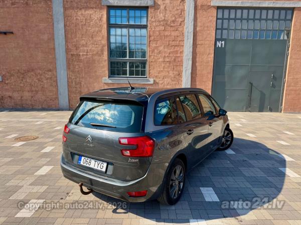 Grey Citroen c4-picasso 2014 in Tallinn, with an engine capacity of 1.60 L and mileage of 234 thousand km for 6999 €, photo 5 on AUTOMOTO.COM.LV