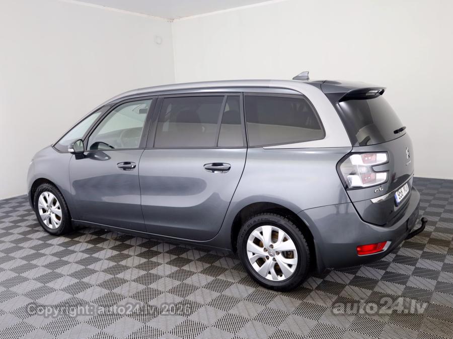 Grey Citroen c4-picasso 2015 in Tallinn, with an engine capacity of 1.60 L and mileage of 224 thousand km for 3999 €, photo 5 on AUTOMOTO.COM.LV