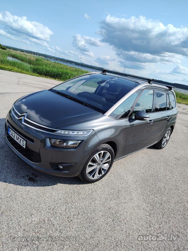 Pelēks Citroen c4-picasso 2015 Tallina, ar dzinēja tilpumu 1.60 L un nobraukumu 340 tūkst. km par 6999 €, foto 1 vietnē AUTOMOTO.COM.LV