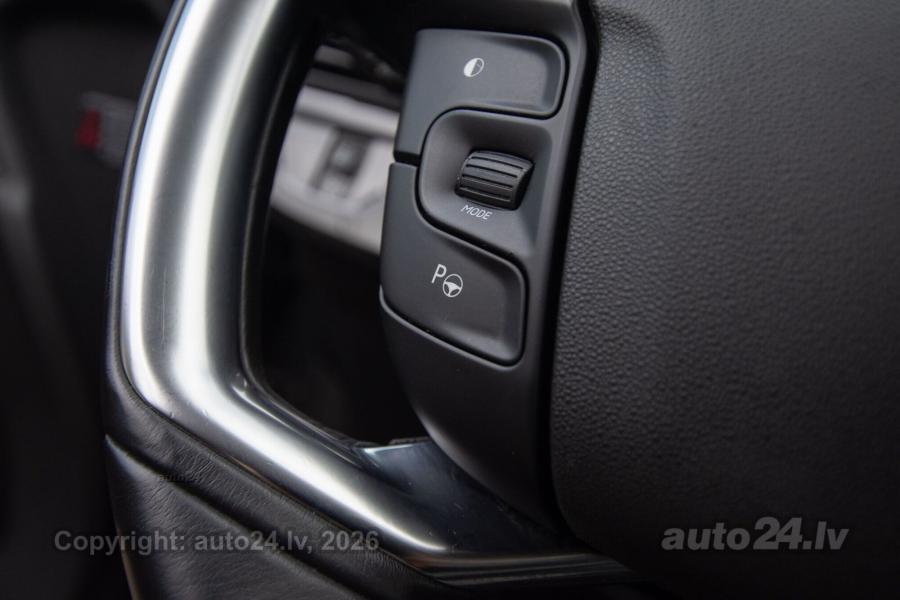 Серый Ситроен С4 Пикассо 2015 в Пярну, объемом двигателя 2.00 л и пробегом 223 тыс. км за 7490 €, фото 26 на AUTOMOTO.COM.LV