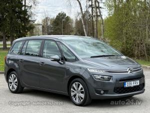 Pelēks Citroen c4-picasso 2016 Tallina, ar dzinēja tilpumu 1.60 L un nobraukumu 180 tūkst. km par 8900 €, foto 3 vietnē AUTOMOTO.COM.LV