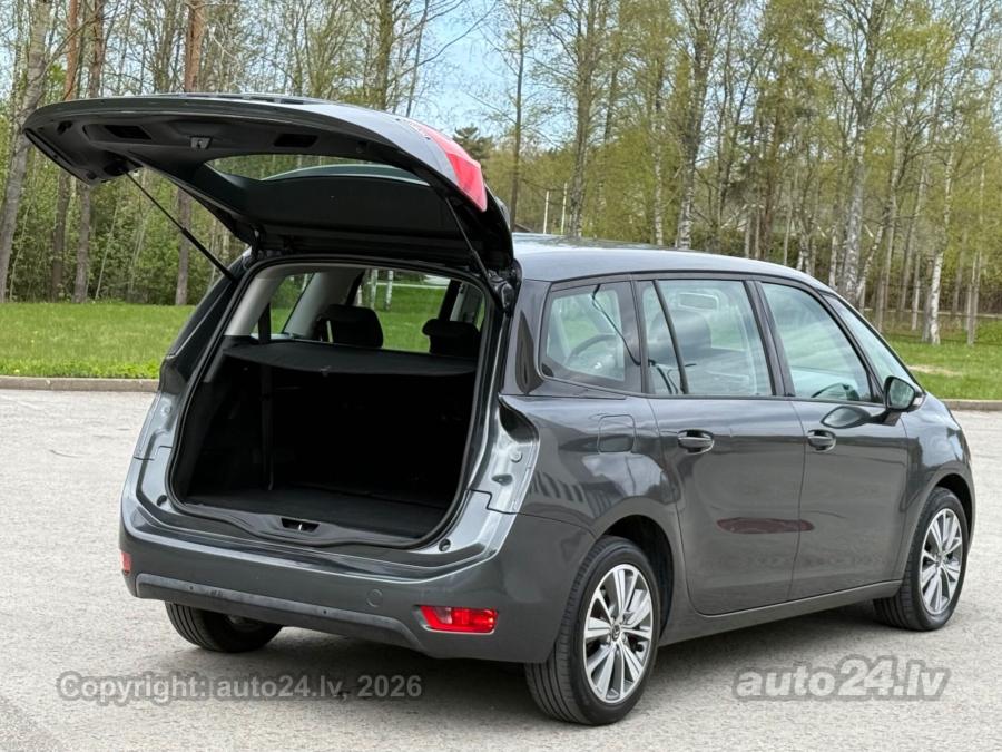 Pelēks Citroen c4-picasso 2016 Tallina, ar dzinēja tilpumu 1.60 L un nobraukumu 180 tūkst. km par 8900 €, foto 6 vietnē AUTOMOTO.COM.LV