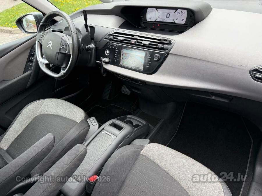 Pelēks Citroen c4-picasso 2016 Tallina, ar dzinēja tilpumu 1.60 L un nobraukumu 180 tūkst. km par 8900 €, foto 14 vietnē AUTOMOTO.COM.LV