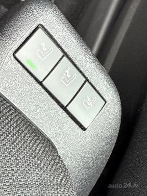 Pelēks Citroen c4-picasso 2016 Tallina, ar dzinēja tilpumu 1.60 L un nobraukumu 180 tūkst. km par 8900 €, foto 16 vietnē AUTOMOTO.COM.LV
