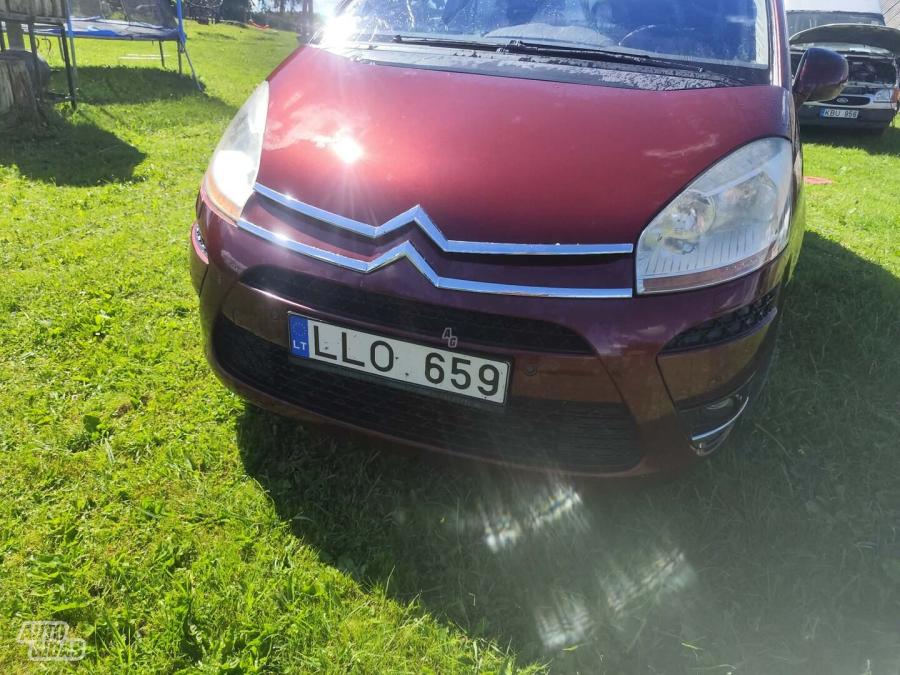 Citroen c4-picasso 2007 Telšiai, ar dzinēja tilpumu 2.00 L un nobraukumu 247 tūkst. km par 1250 €, foto 1 vietnē AUTOMOTO.COM.LV