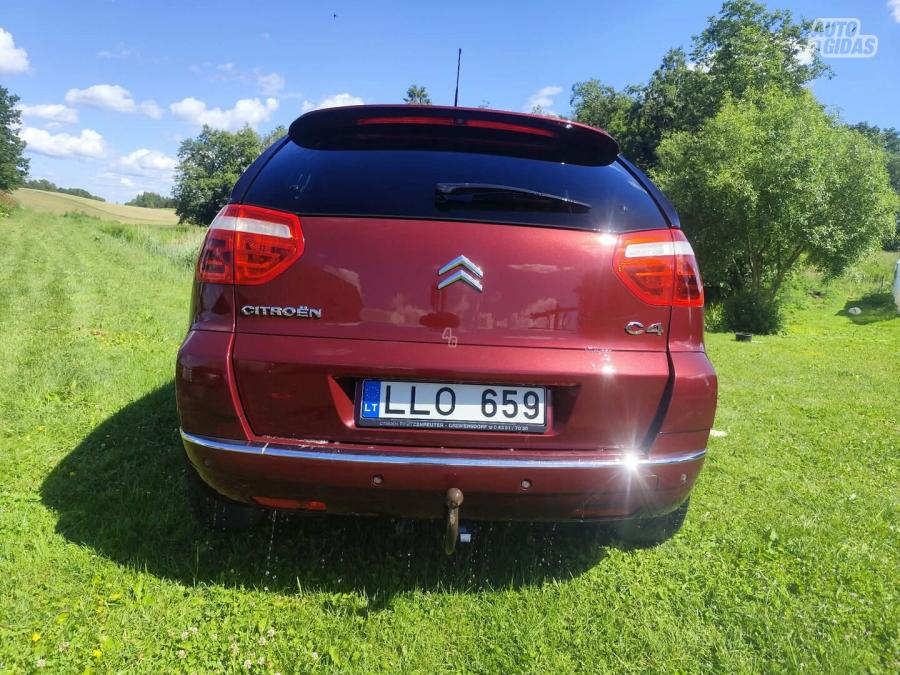 Citroen c4-picasso 2007 Telšiai, ar dzinēja tilpumu 2.00 L un nobraukumu 247 tūkst. km par 1250 €, foto 9 vietnē AUTOMOTO.COM.LV