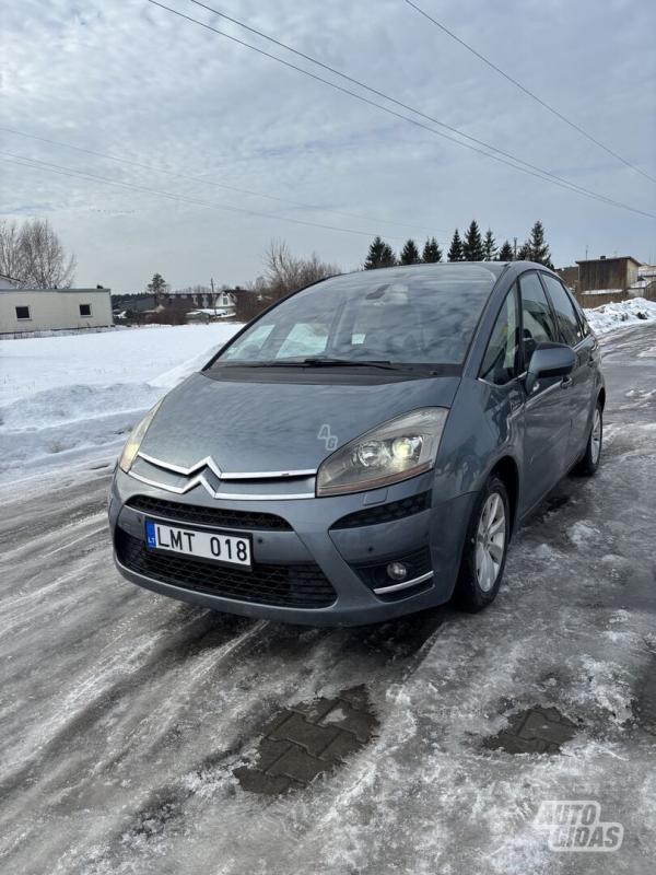 Citroen c4-picasso 2009 in Kretinga, with an engine capacity of 1.60 L and mileage of 328 thousand km for 2300 €, photo 1 on AUTOMOTO.COM.LV