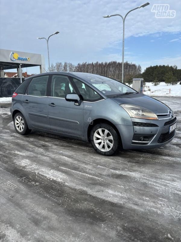 Citroen c4-picasso 2009 in Kretinga, with an engine capacity of 1.60 L and mileage of 328 thousand km for 1800 €, photo 3 on AUTOMOTO.COM.LV