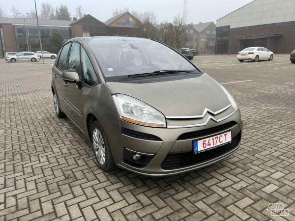 Citroen c4-picasso 2010 Viļņa, ar dzinēja tilpumu 1.60 L un nobraukumu 242 tūkst. km par 2900 €, foto 3 vietnē AUTOMOTO.COM.LV