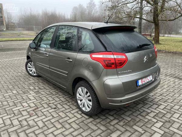 Citroen c4-picasso 2010 Viļņa, ar dzinēja tilpumu 1.60 L un nobraukumu 242 tūkst. km par 2900 €, foto 9 vietnē AUTOMOTO.COM.LV