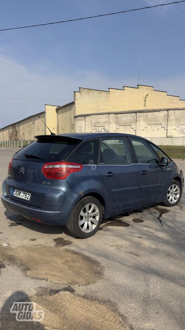 Citroen c4-picasso 2010 in Kaunas, with an engine capacity of 1.90 L and mileage of 40 thousand km for 1500 €, photo 6 on AUTOMOTO.COM.LV