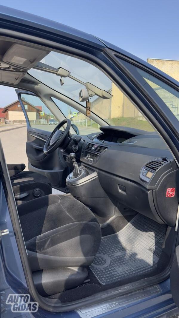 Citroen c4-picasso 2010 in Kaunas, with an engine capacity of 1.90 L and mileage of 40 thousand km for 1500 €, photo 9 on AUTOMOTO.COM.LV