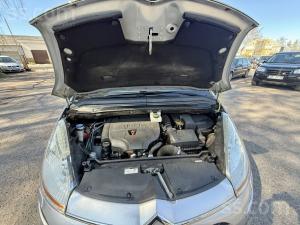 Citroen c4-picasso 2010 Rīga, ar dzinēja tilpumu 2.00 L un nobraukumu 0 tūkst. km par 2990 €, foto 12 vietnē AUTOMOTO.COM.LV