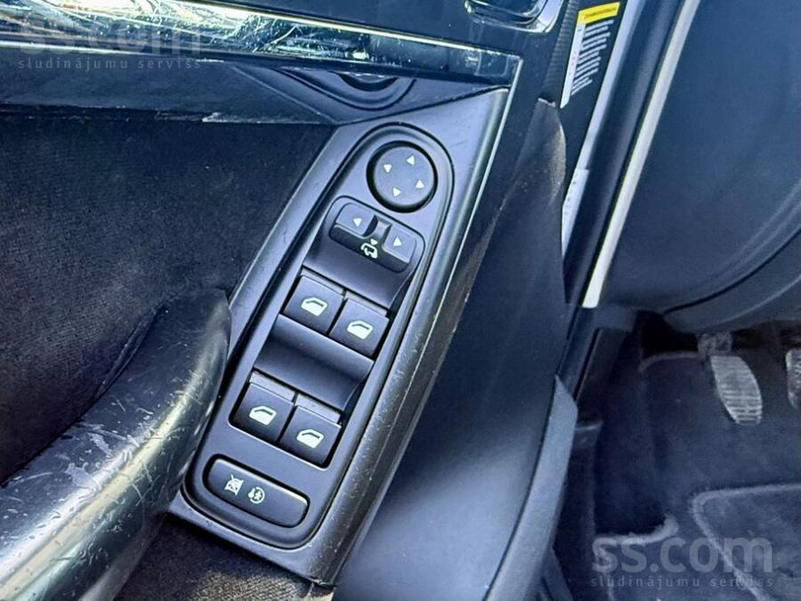 Citroen c4-picasso 2010 Rīga, ar dzinēja tilpumu 2.00 L un nobraukumu 0 tūkst. km par 2990 €, foto 17 vietnē AUTOMOTO.COM.LV