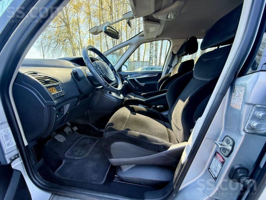 Citroen c4-picasso 2010 Rīga, ar dzinēja tilpumu 2.00 L un nobraukumu 0 tūkst. km par 2990 €, foto 18 vietnē AUTOMOTO.COM.LV