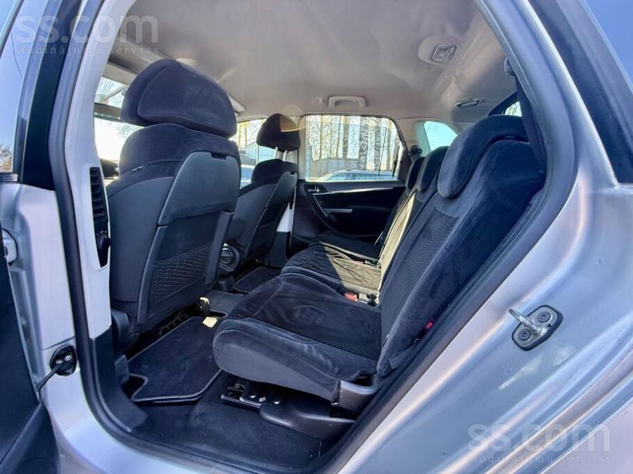 Citroen c4-picasso 2010 Rīga, ar dzinēja tilpumu 2.00 L un nobraukumu 0 tūkst. km par 2990 €, foto 20 vietnē AUTOMOTO.COM.LV