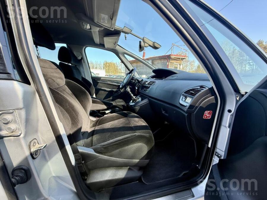 Citroen c4-picasso 2010 Rīga, ar dzinēja tilpumu 2.00 L un nobraukumu 0 tūkst. km par 2990 €, foto 22 vietnē AUTOMOTO.COM.LV