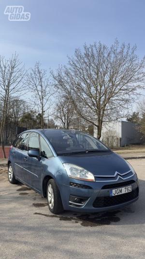 Citroen c4-picasso 2010 Kauņa, ar dzinēja tilpumu 2.00 L un nobraukumu 400 tūkst. km par 1350 €, foto  vietnē AUTOMOTO.COM.LV