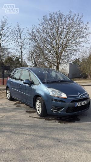Citroen c4-picasso 2010 Kauņa, ar dzinēja tilpumu 2.00 L un nobraukumu 400 tūkst. km par 1350 €, foto 9 vietnē AUTOMOTO.COM.LV