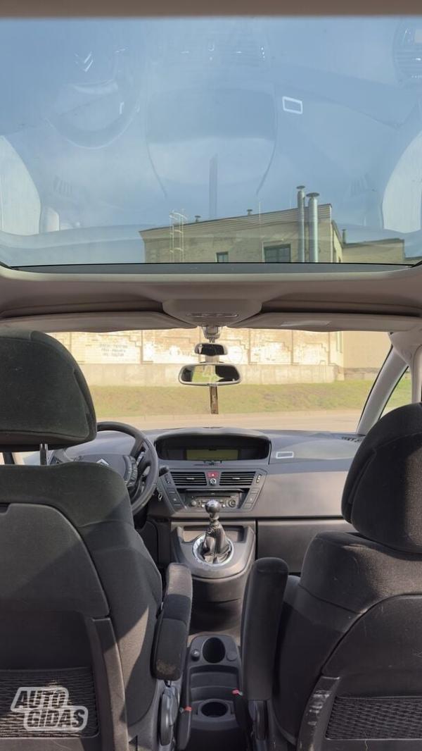 Citroen c4-picasso 2010 Kauņa, ar dzinēja tilpumu 2.00 L un nobraukumu 400 tūkst. km par 1350 €, foto 10 vietnē AUTOMOTO.COM.LV