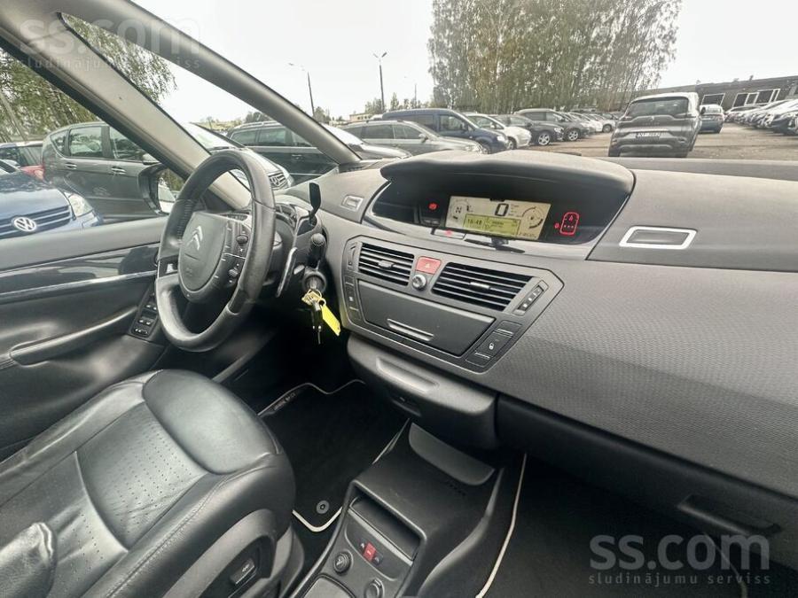 Citroen c4-picasso 2011 Rīga, ar dzinēja tilpumu 1.60 L un nobraukumu 0 tūkst. km par 2300 €, foto 14 vietnē AUTOMOTO.COM.LV