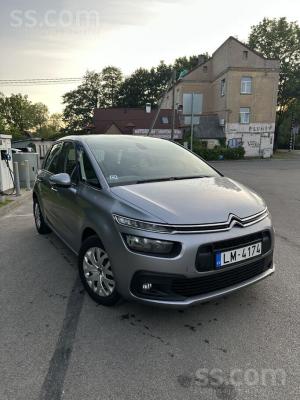 Citroen c4-picasso 2018 in Riga, with an engine capacity of 1.50 L and mileage of 87 thousand km for 7800 €, photo 1 on AUTOMOTO.COM.LV