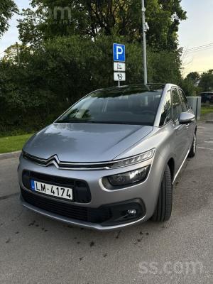 Citroen c4-picasso 2018 in Riga, with an engine capacity of 1.50 L and mileage of 87 thousand km for 7800 €, photo 2 on AUTOMOTO.COM.LV