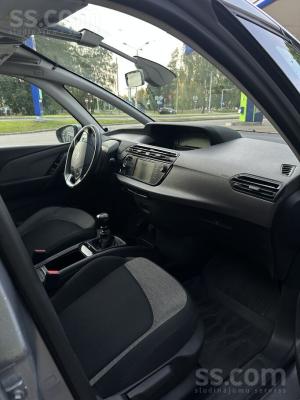 Citroen c4-picasso 2018 in Riga, with an engine capacity of 1.50 L and mileage of 87 thousand km for 7800 €, photo 9 on AUTOMOTO.COM.LV
