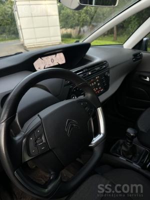 Citroen c4-picasso 2018 in Riga, with an engine capacity of 1.50 L and mileage of 87 thousand km for 7800 €, photo 14 on AUTOMOTO.COM.LV