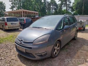 Citroen c4-picasso 2006 in Riga, with an engine capacity of 2.00 L and mileage of 280 thousand km for 1000 €, photo 1 on AUTOMOTO.COM.LV