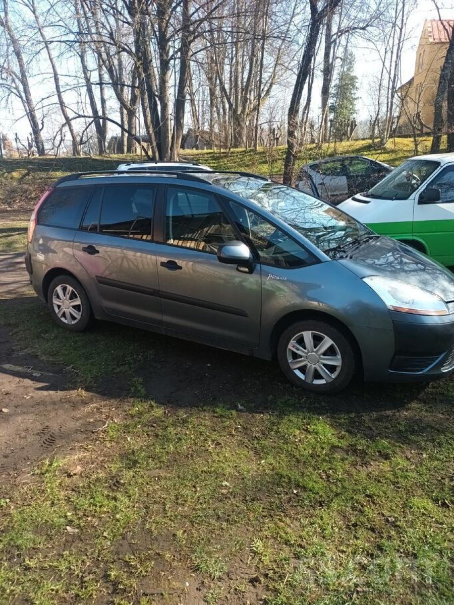Citroen c4-picasso 2007 Cēsis, ar dzinēja tilpumu 1.60 L un nobraukumu 308 tūkst. km par 2700 €, foto 3 vietnē AUTOMOTO.COM.LV