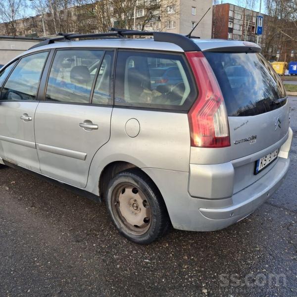 Citroen c4-picasso 2008 Jelgava, ar dzinēja tilpumu 1.60 L un nobraukumu 390 tūkst. km par 1250 €, foto 5 vietnē AUTOMOTO.COM.LV