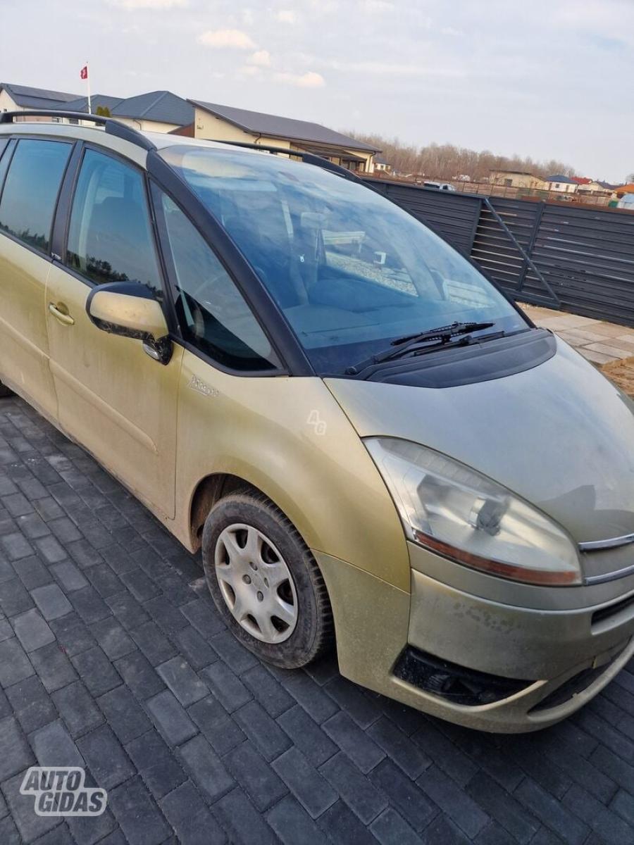 Citroen c4-picasso 2008 in Siauliai, with an engine capacity of 1.80 L and mileage of 15 thousand km for 600 €, photo 2 on AUTOMOTO.COM.LV