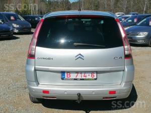 Citroen c4-picasso 2008 in Valmiera, with an engine capacity of 1.60 L and mileage of 371 thousand km for 1850 €, photo 7 on AUTOMOTO.COM.LV