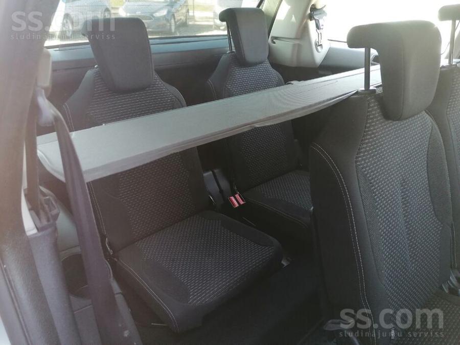 Citroen c4-picasso 2008 in Valmiera, with an engine capacity of 1.60 L and mileage of 371 thousand km for 1850 €, photo 13 on AUTOMOTO.COM.LV
