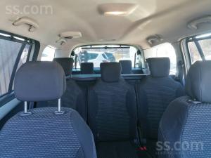 Citroen c4-picasso 2008 in Valmiera, with an engine capacity of 1.60 L and mileage of 371 thousand km for 1850 €, photo 16 on AUTOMOTO.COM.LV