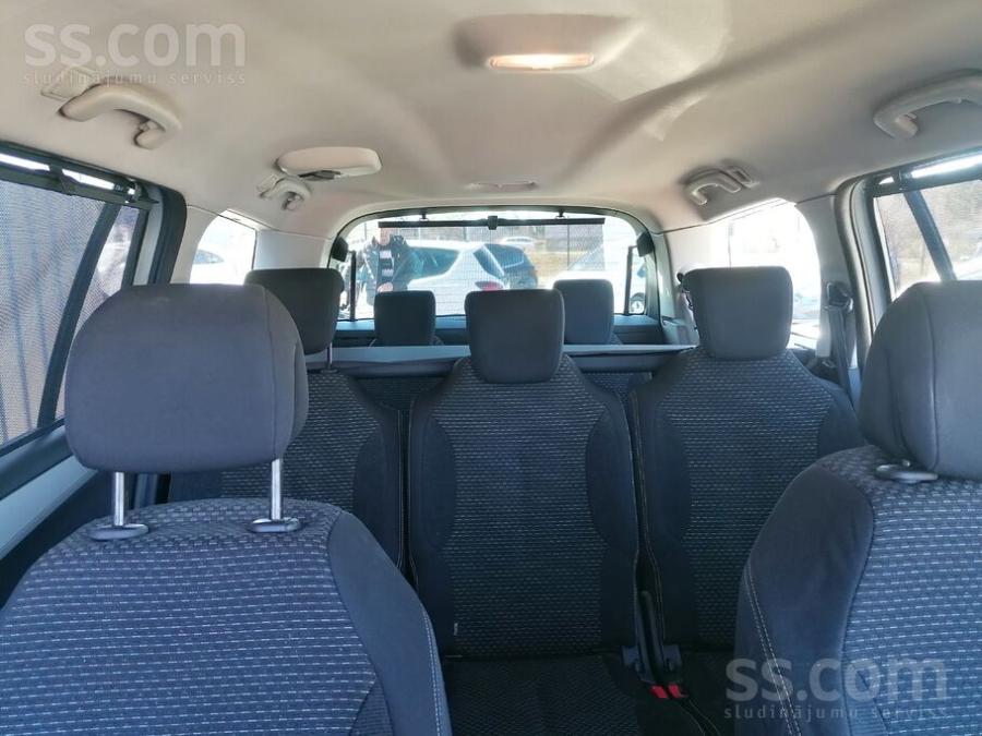 Citroen c4-picasso 2008 in Valmiera, with an engine capacity of 1.60 L and mileage of 371 thousand km for 1850 €, photo 16 on AUTOMOTO.COM.LV