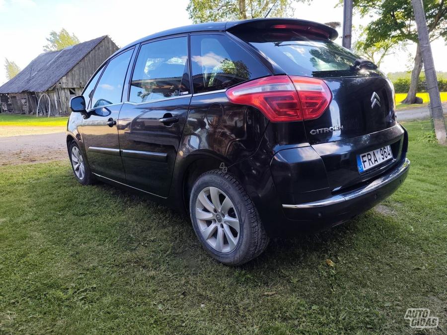Citroen c4-picasso 2008 Mažeikiai, ar dzinēja tilpumu 2.00 L un nobraukumu 323 tūkst. km par 1500 €, foto 4 vietnē AUTOMOTO.COM.LV