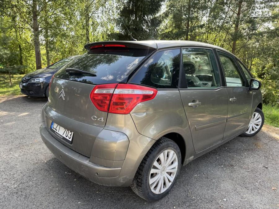 Citroen c4-picasso 2008 Kauņa, ar dzinēja tilpumu 1.60 L un nobraukumu 330 tūkst. km par 1000 €, foto 6 vietnē AUTOMOTO.COM.LV